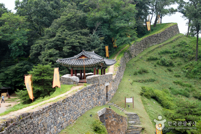 Gongju Gongsanseong Fortress | Castle | Riverside | Korea History