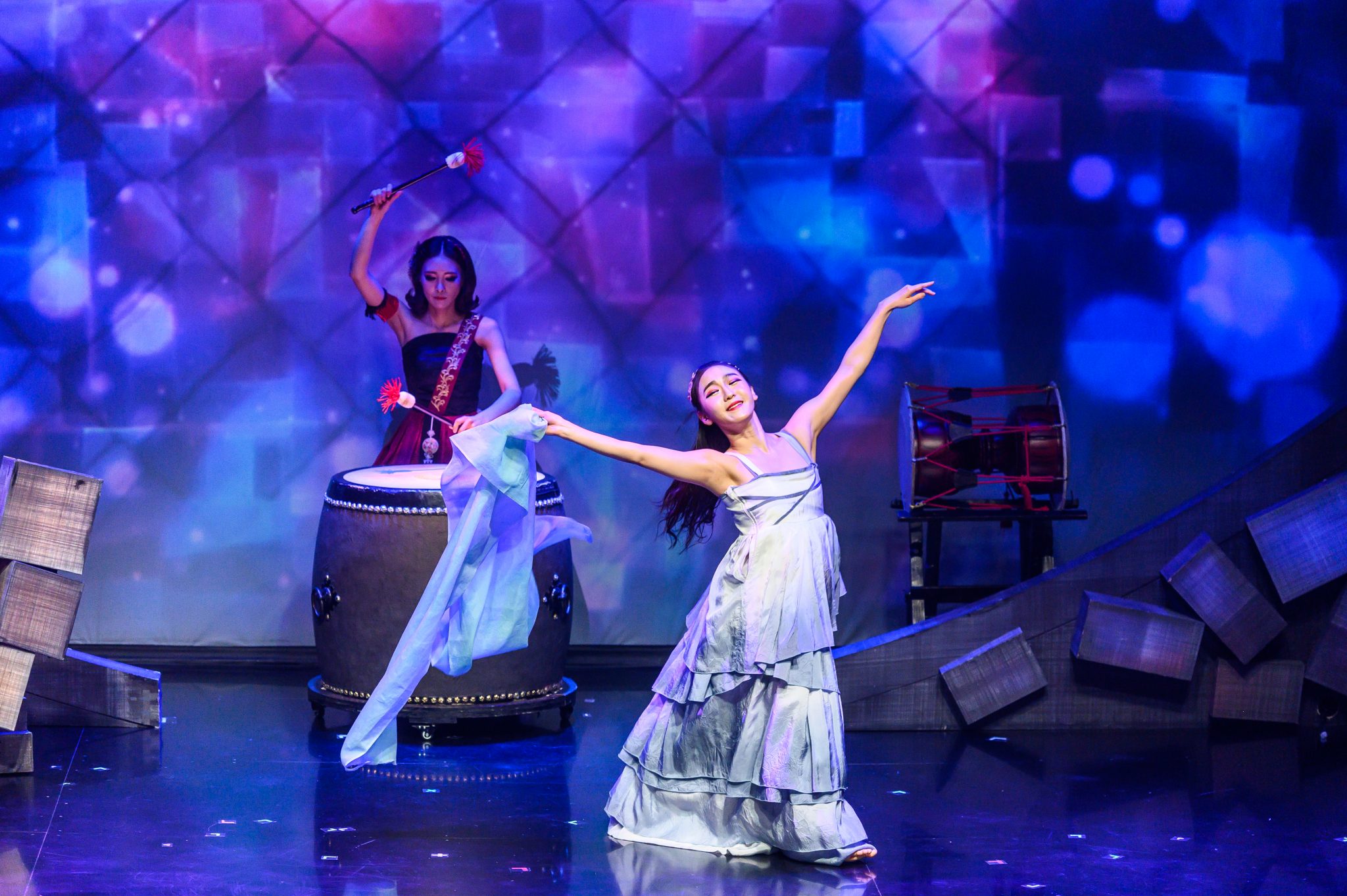 Sun & Moon Korean traditional musical show